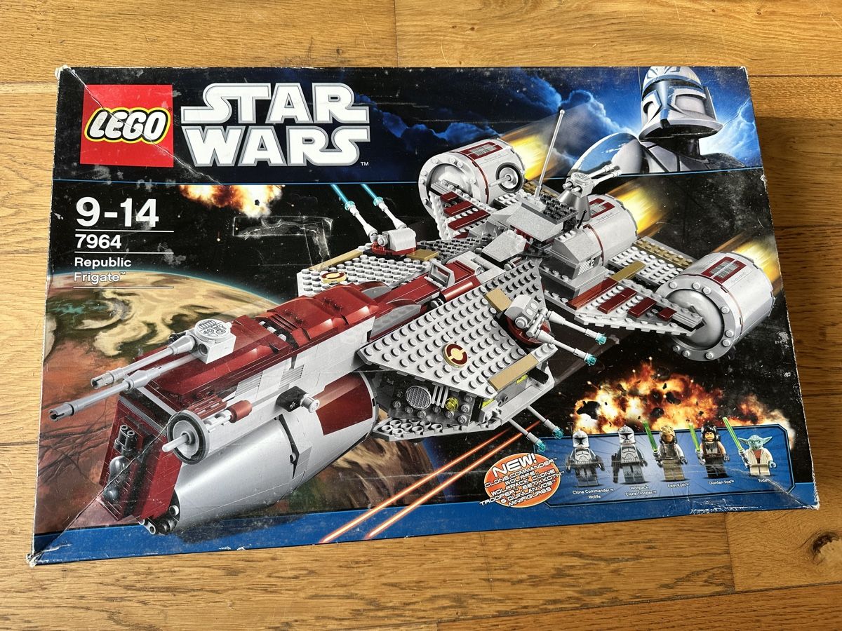 LEGO Star Wars 7964 Republic Frigate, unvollständig! (Gebraucht) in ...