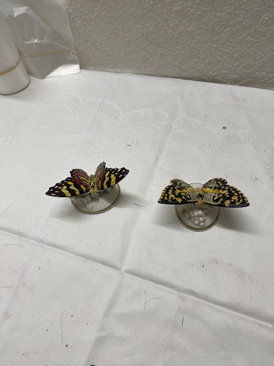 2 x schöne Rosenthal Figuren Nr (17) (Gebraucht) in Effretikon für CHF 56 – nur Abholung auf ...