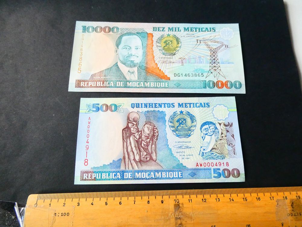 Mocambique 1991, Set 500 und 10'000 Meticais unzirkuliert (Neu (gemäss Beschreibung)) in ...