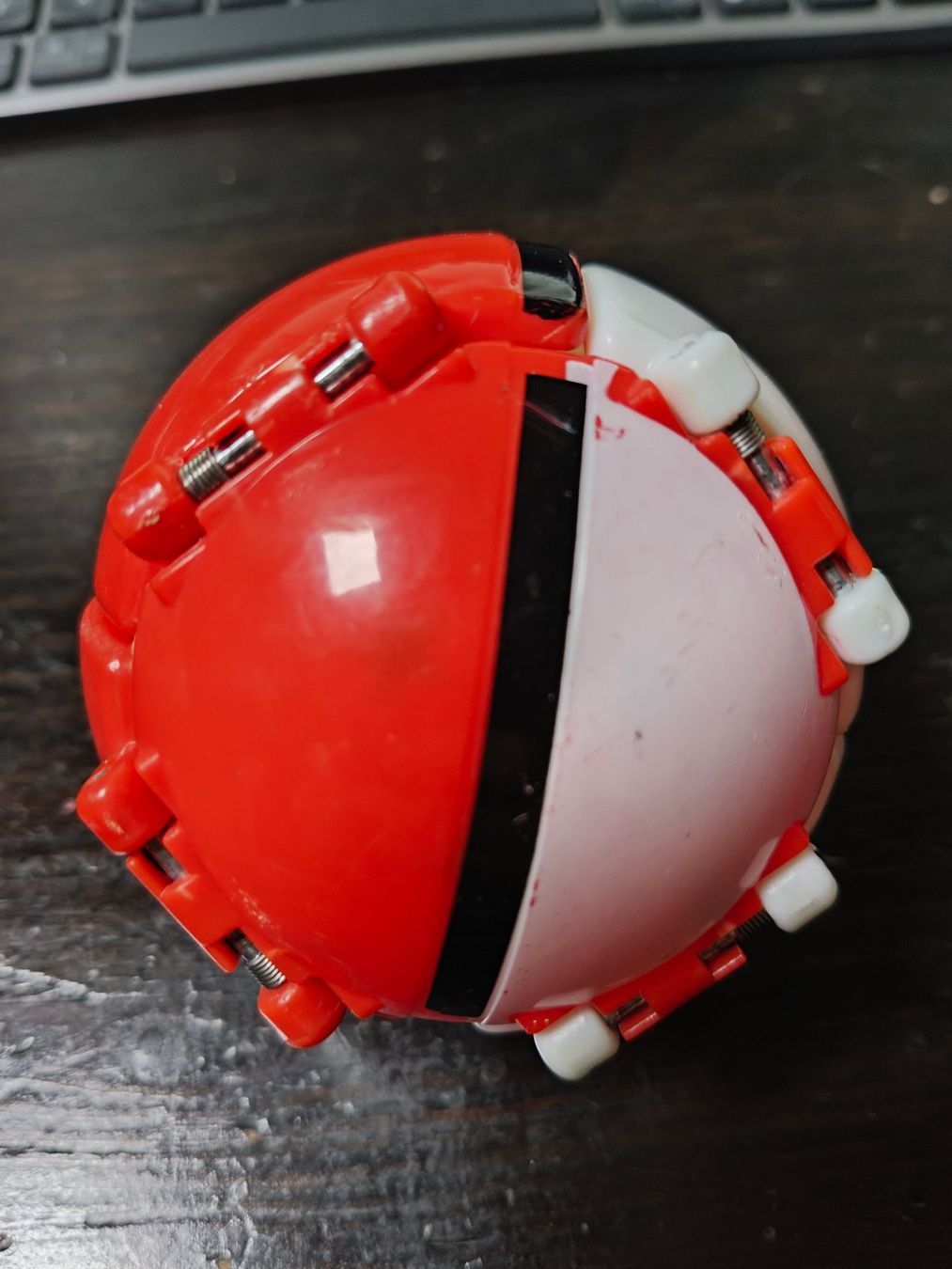 Monopoly Pokemon Ball (Gebraucht) in Horgen für CHF 1 – mit Lieferung ...