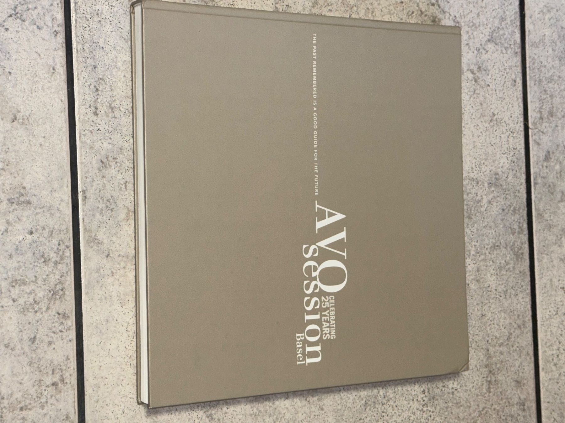 AVO Session, 25 years music and emotions, 1986-2010 (Gebraucht) in ...