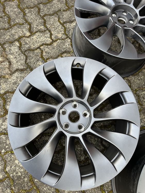 Original Tesla Model Y Felgen 21 Zoll (Gebraucht) in Liestal für CHF ...