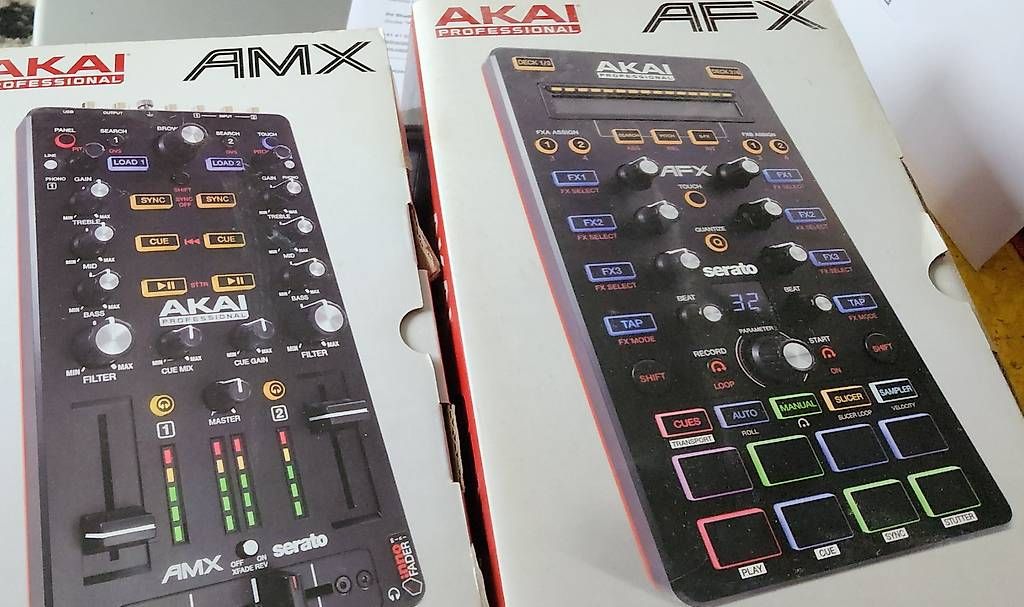 Akai AMX und AFX Serato DJ Controller (Neu und originalverpackt) in ...