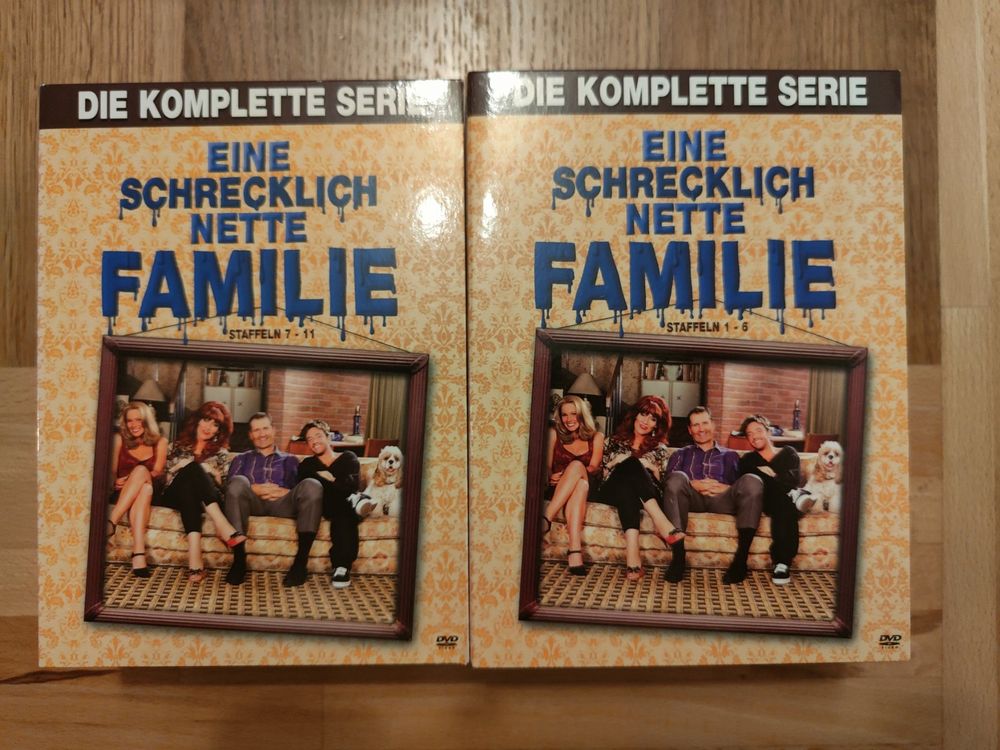 Komplette Serie: Eine schrecklich nette Familie (Gebraucht) in Dietikon für CHF 15 – mit ...
