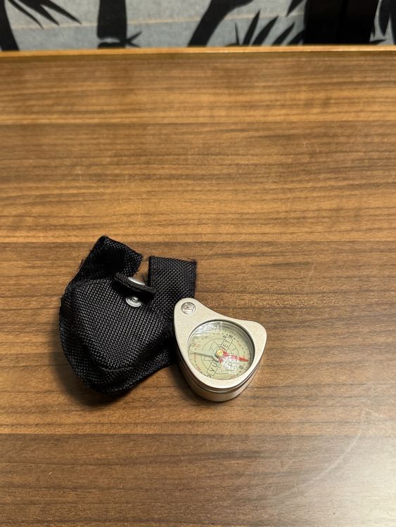 CARTESIS Kompass, guter Zustand. (Gebraucht) in Schlieren für CHF 10 ...