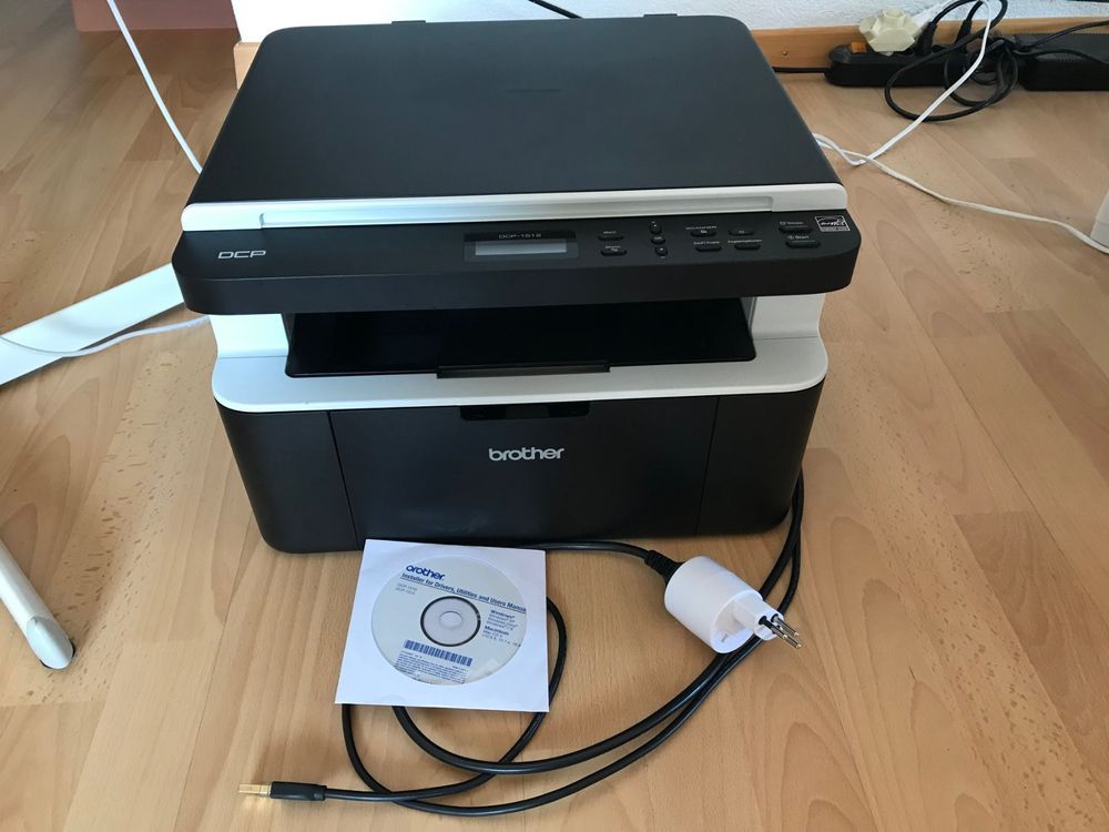 Brother DCP-1512 schwarz/weiss Laser-Multifunktionsgerät (Gebraucht) in ...