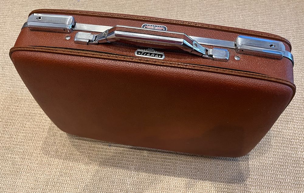 American Tourister Tiara Briefcase Koffer Vintage Retro | Kaufen auf ...