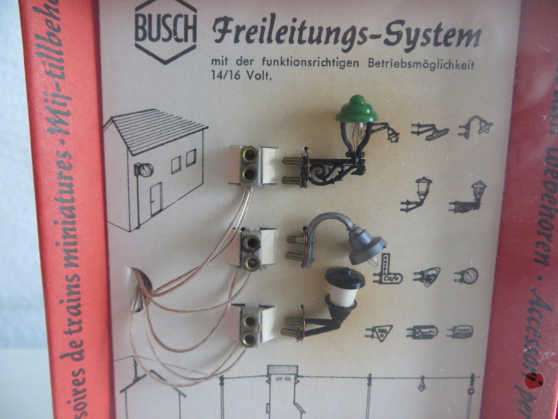 Busch H0: 2 Set Freileitungs-System, 5524/5527, unbespielt (Neu (gemäss ...