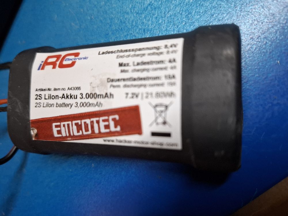 Emcotec Lipo 2S 3000mAh | Kaufen auf Ricardo