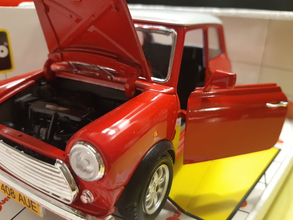 Mini Cooper Burago 1/16 (Neu (gemäss Beschreibung)) in Pfyn für CHF 29 ...
