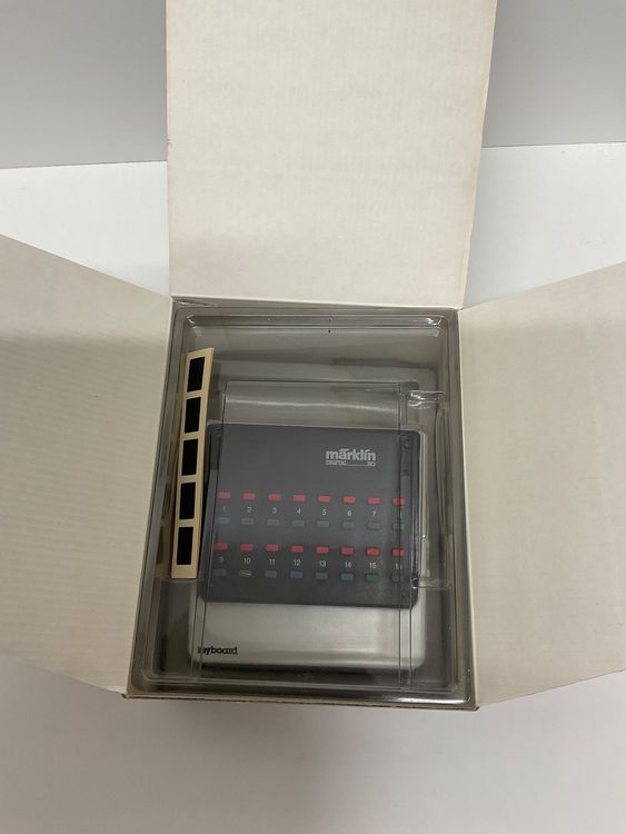 Märklin Digital Keyboard 6040 - Bespielt mit VP (Gebraucht) in Chur für ...