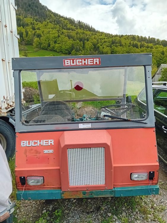 Bucher TR1800 (Defekt) in Amden für CHF 716 – nur Abholung auf Ricardo ...