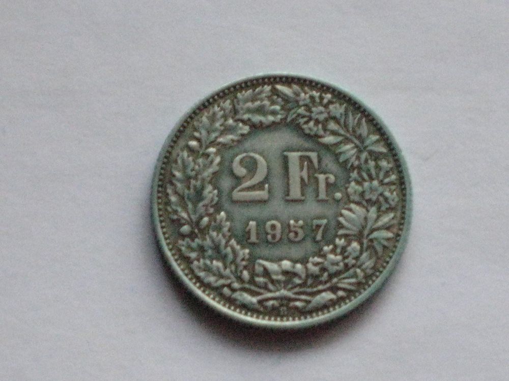 Schweizer 2 Fr. 1957, silber (Gebraucht) in Münchringen für CHF 5 – mit Lieferung auf Ricardo kaufen