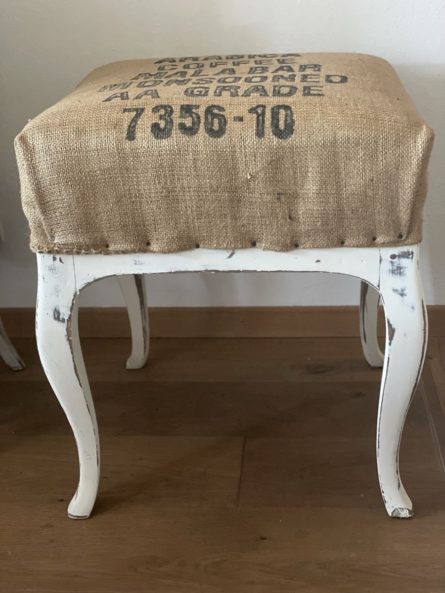 Antiker Hocker mit Jutesack Bezug, Shabby Chic Stil (Gebraucht) in ...