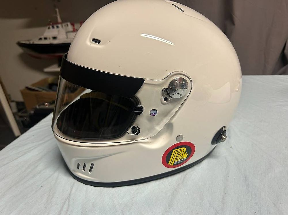 Beltenick FIA Helm mit HANS Sytem (Gebraucht) in Hüttikon für CHF 80 ...