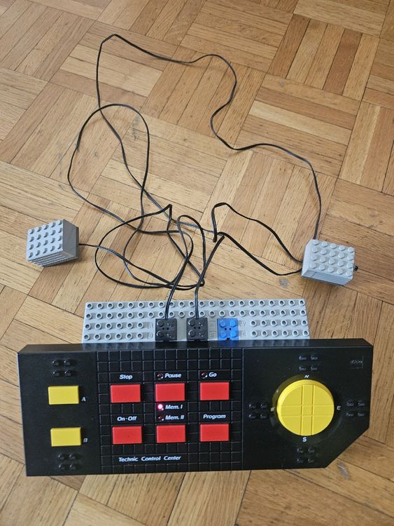 lego Black Technic Control Center I avec câbles et moteurs (Gebraucht ...