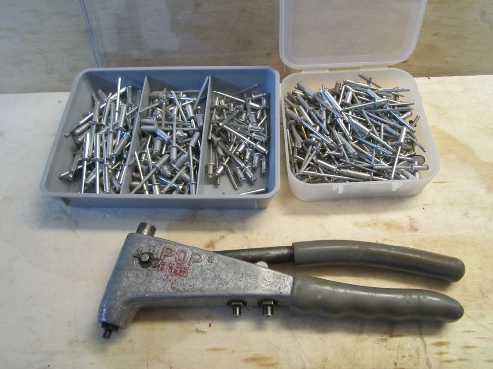 Pop-Nieten. Blind-Nieten Popnieten Zange (Gebraucht) in ARISDORF für ...