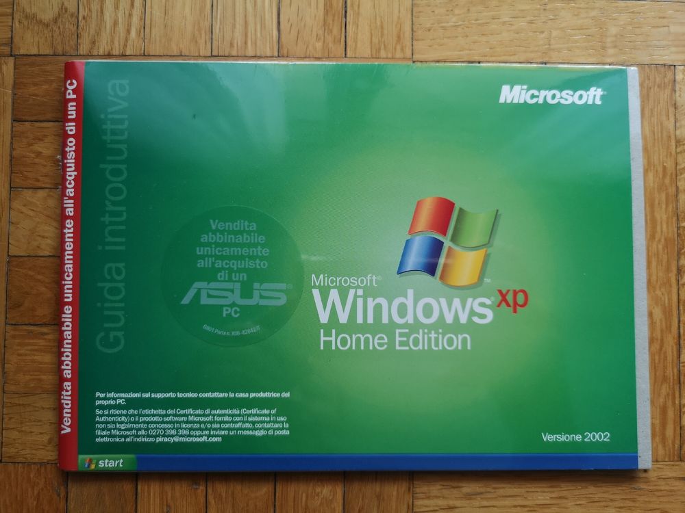 Microsoft Windows XP Home Edition Italian (Neu und originalverpackt) in ...