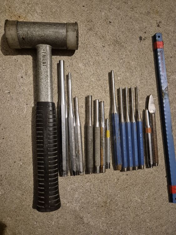 Werkzeug Set, Durchschlag Set, Hammer (Gebraucht) in Weinfelden für CHF ...