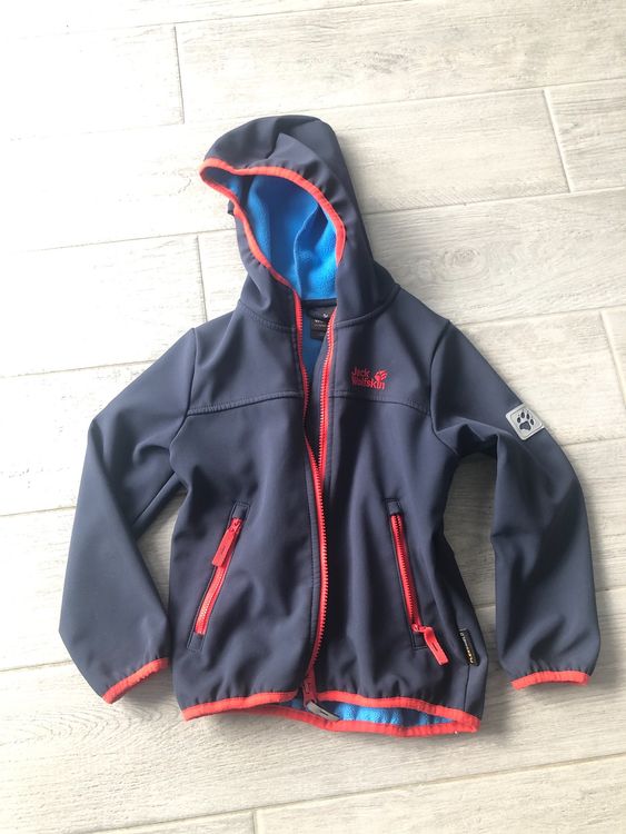 Soft Shell Jacke Kinder 116 (Gebraucht) in Buchrain für CHF 6 – mit Lieferung auf Ricardo kaufen