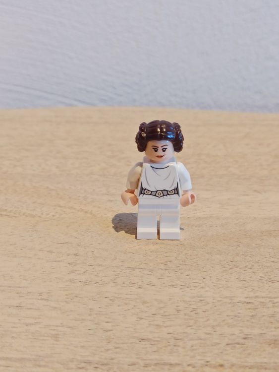 Lego Star Wars - Princess Leia (Gebraucht) in Lausanne für CHF 5 – mit ...