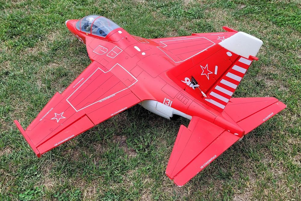 Freewing Yak-130 70mm EDF Jet - PNP (6s) (Gebraucht) in Aarburg für CHF ...