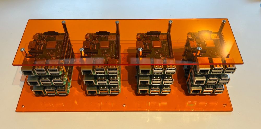 Raspberry PI 3B+ Cluster - 12 Nodes + Power Supply (Gebraucht) in Worb ...