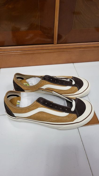 Vans Style 136 Deco S38 NEW (Neu und originalverpackt) in Genève für CHF 40 – mit Lieferung auf ...