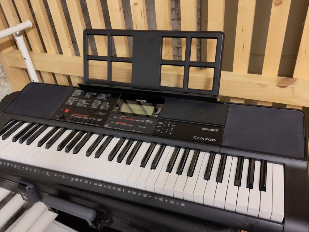 Keyboard Casio CT-X700 | Kaufen auf Ricardo