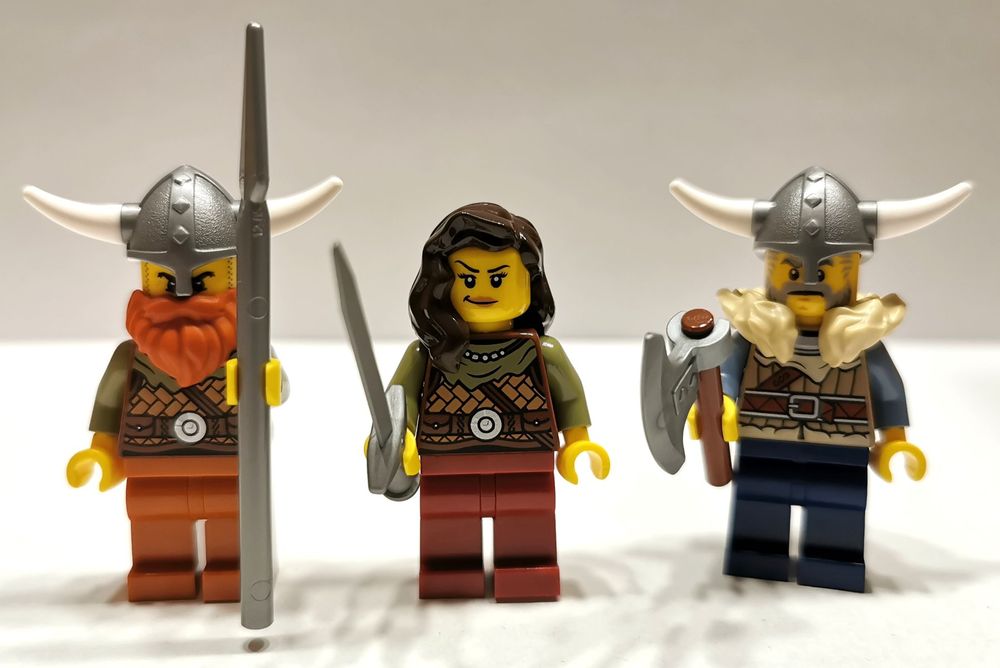 Lego Creator Wikinger Minifiguren aus 31132 - Neu (Neu (gemäss ...
