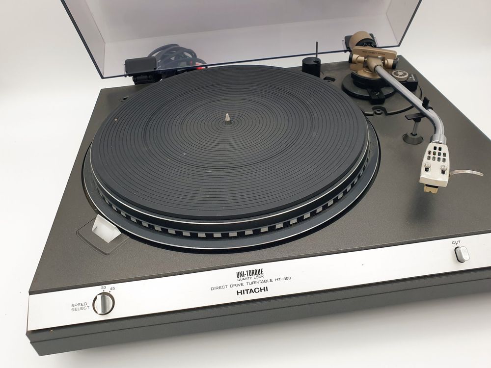 Hitachi Plattenspieler HT-353 mit Direkt Antrieb | Kaufen auf Ricardo