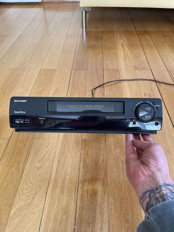 VHS Video Player Sharp VC-M411 Video Recorder (Gebraucht) in Würenlos ...