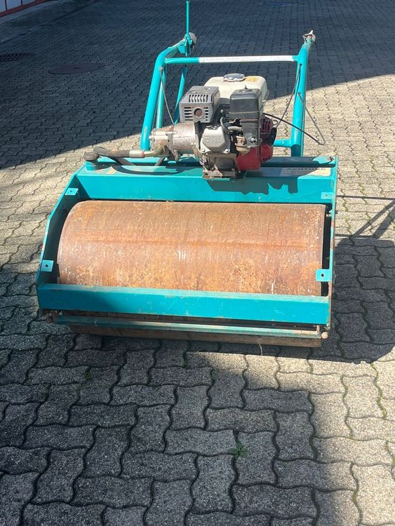 Walzenmaschine mit Honda GX160 Motor, 510 kg (Gebraucht) in Ebmatingen ...
