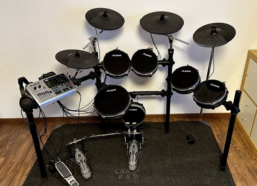 Schlagzeug / E-Drum Alesis DM 10 Drumkit 10-teilig (Gebraucht) in ...