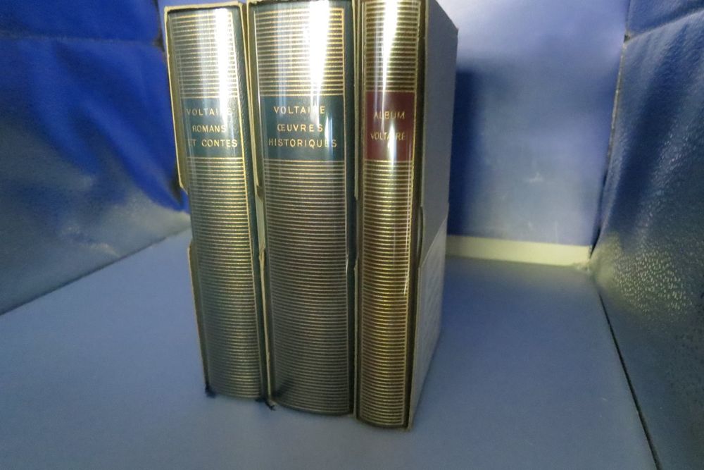 Collection Voltaire, Pleiades | Kaufen auf Ricardo