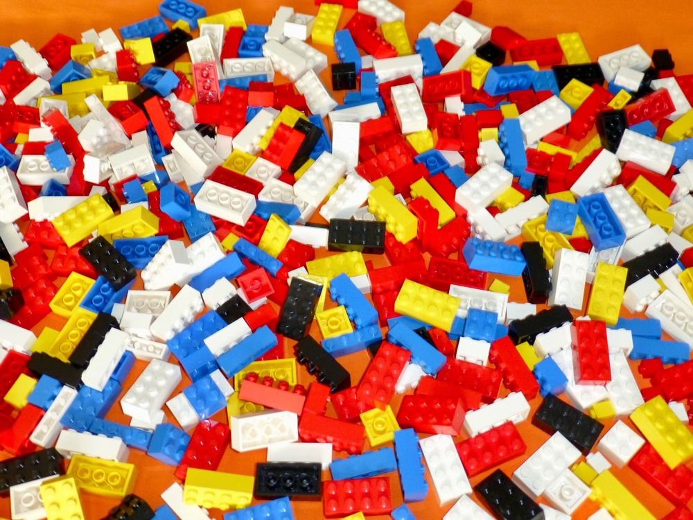 Lego / 1,2 Kilo ältere, bunt gemischte Bausteine/Platten (Gebraucht) in Langnau am Albis für CHF ...