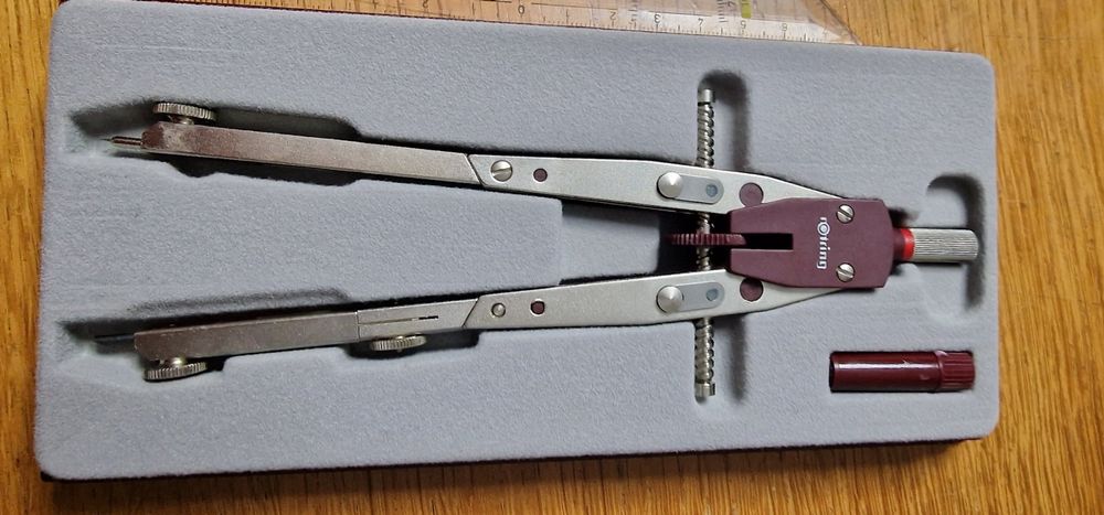 Zirkel Rotring komplett plus Geodreieck (Neu (gemäss Beschreibung)) in ...