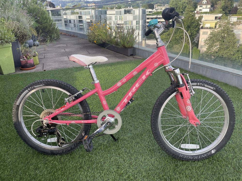Girls Trek MT 60, 20" Pink Mountainbike Bicycle | Kaufen auf Ricardo