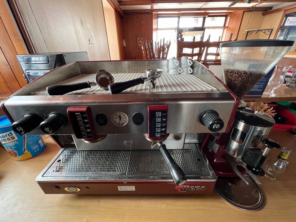 Restaurant/machine a café/meuble | Kaufen auf Ricardo