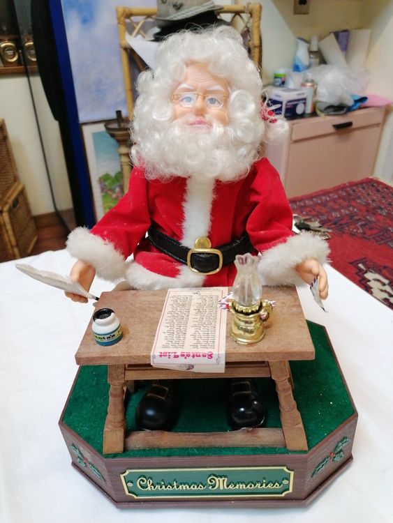 Santa mit Bewegung, Licht und Musik (Gebraucht) in Künten für CHF 20 ...