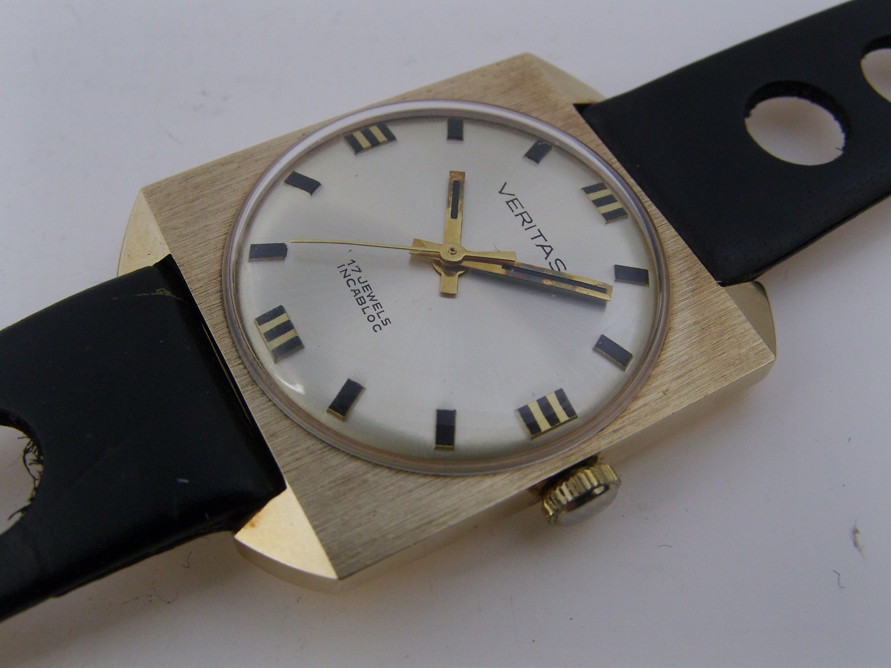 Ungetragene Vintage Uhr aus den 60zigern mit Handaufzugswerk (Neu ...