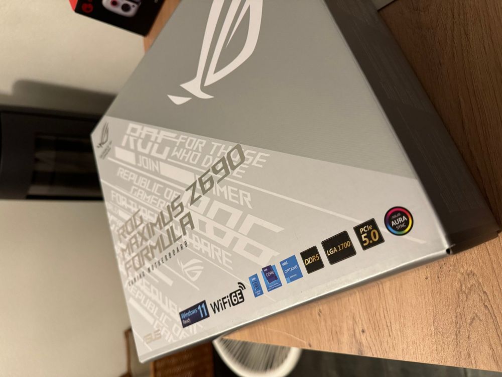 ASUS ROG Maximus Z690 Formula (D'occasion) à Grône pour CHF 200 – avec ...