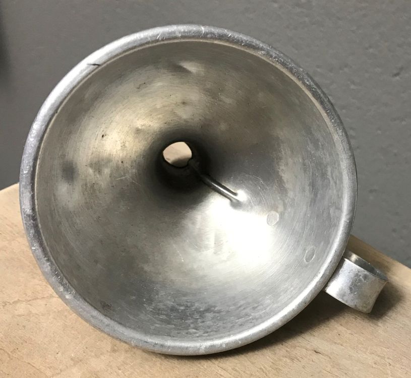 Schöner SIGG Trichter aus Aluminium Gr. 8 vintage (Gebraucht) in ...