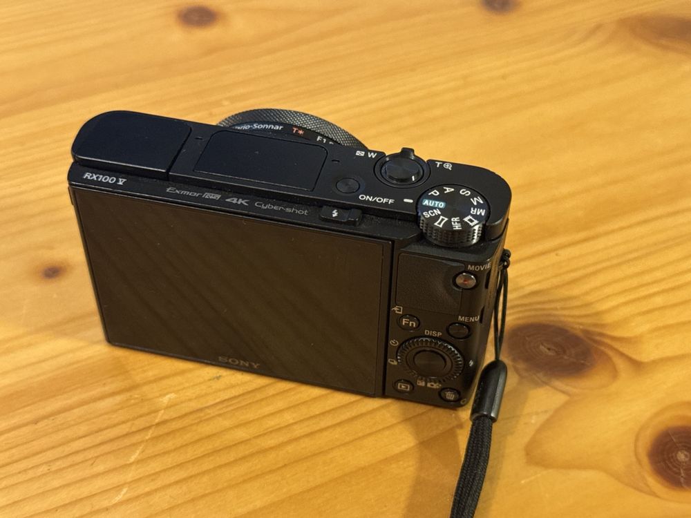 Sony RX100 M5 Kompaktkamera - Top Zustand, wenig genutzt! (Gebraucht ...