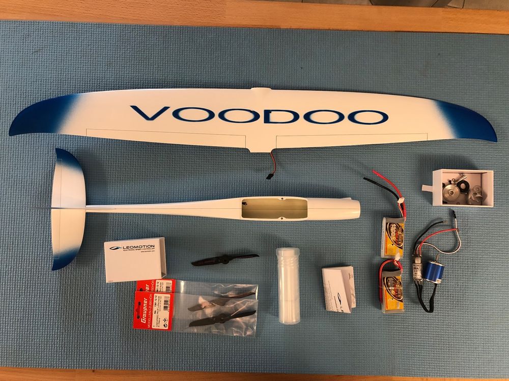 Voodoo F5D Hotliner GFK (Neu (gemäss Beschreibung)) in Niederglatt ZH ...