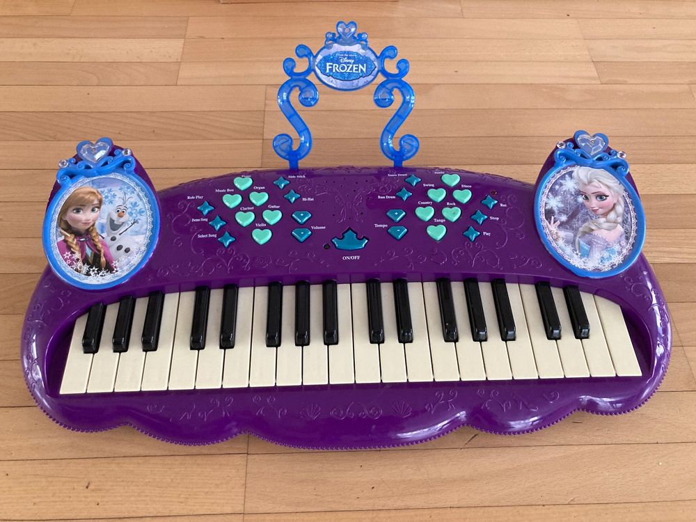 Keyboard FROZEN (Gebraucht) in für CHF 1 – mit Lieferung auf Ricardo kaufen