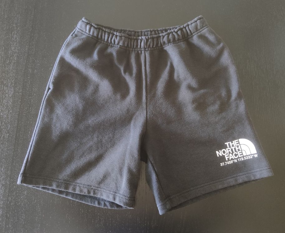 Shorts — The North Face (Gebraucht) in Aarau für CHF 4 – mit Lieferung ...