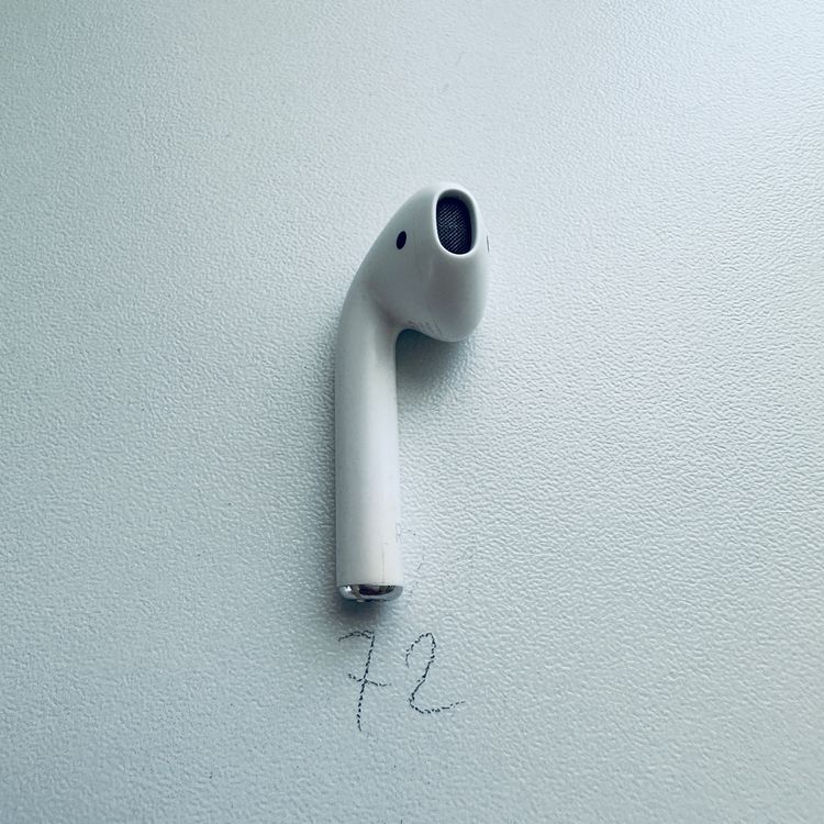Original Apple AirPods 2 Gen. Rechts einzeln mit Garantie (Gebraucht ...
