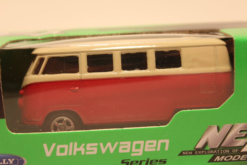 Volkswagen T1 Bus, rot / weiss | Kaufen auf Ricardo