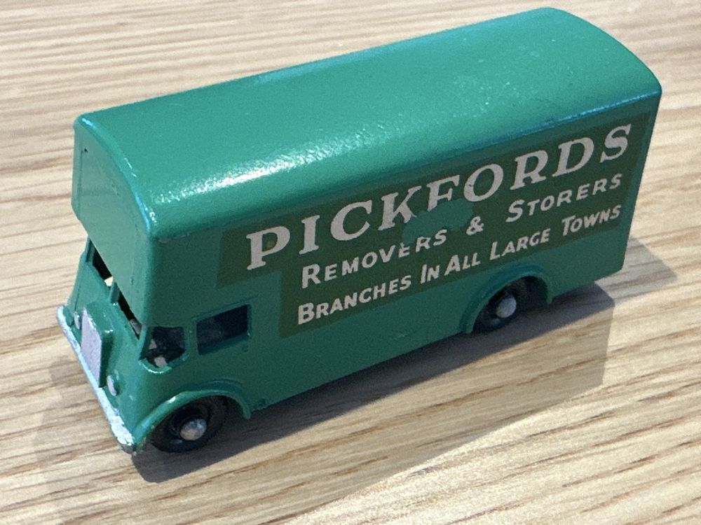 A96 1:64 3 INCH MATCHBOX LESNEY 46 PICKFORDS REMOVAL VAN (Gebraucht) in ...